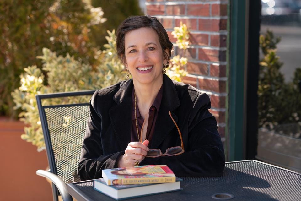 How This Literary Agent Built An Established Agency - Global ...